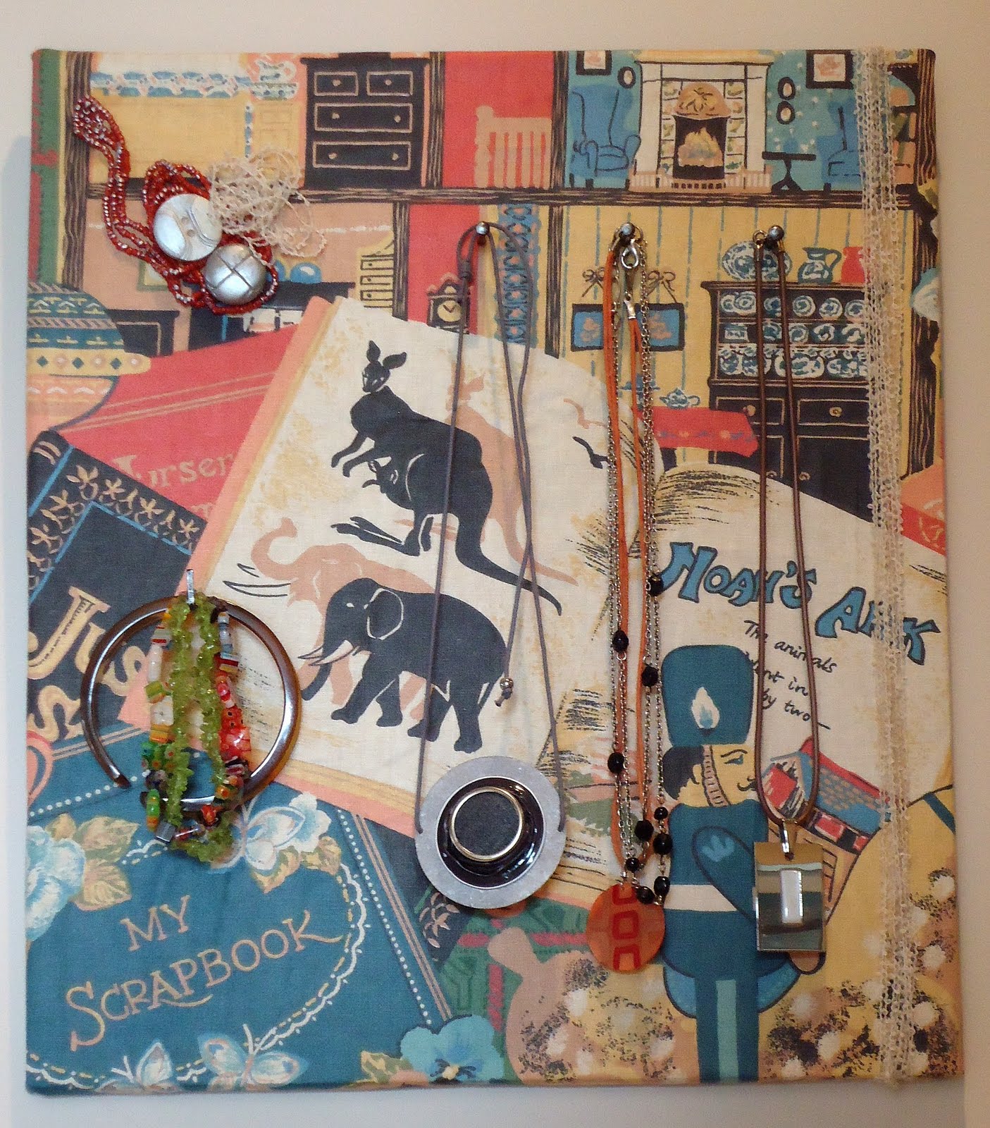 AGA ART: COMPLEMENTOS