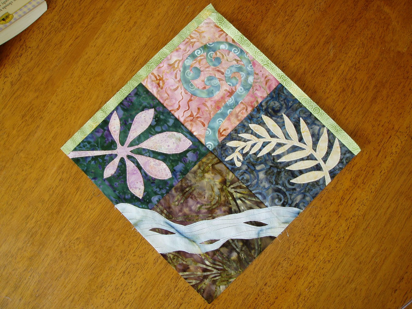 Charlotte Scott - Textile Artist: Round Robin.