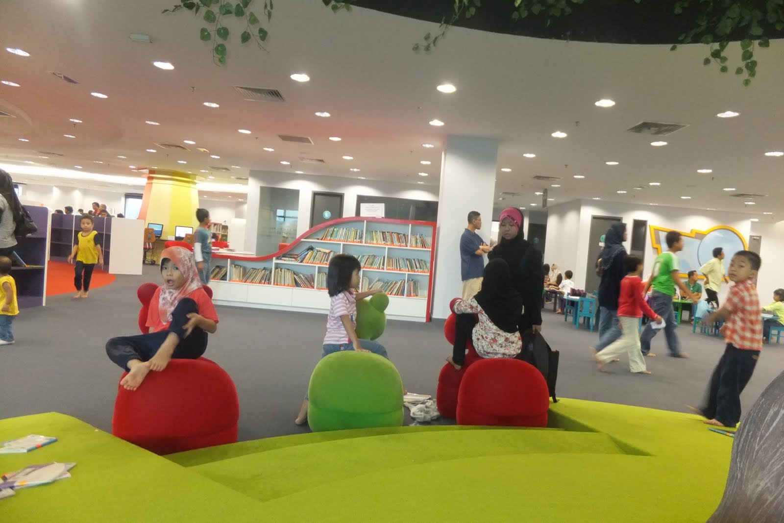 Perpustakaan Raja Tun Uda Shah Alam