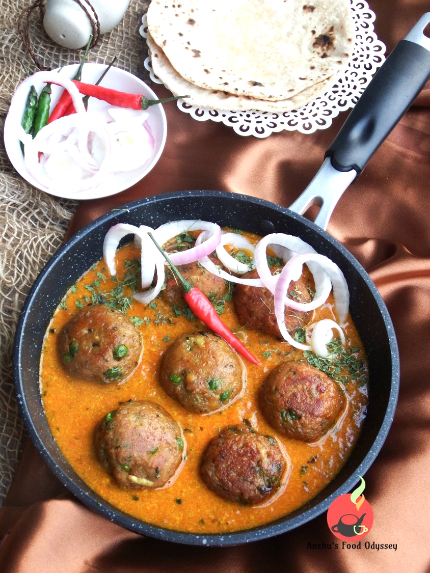 Kamal Kakdi aur Matar ke Koftey | Lotus Stem & Green Pea Koftas ...