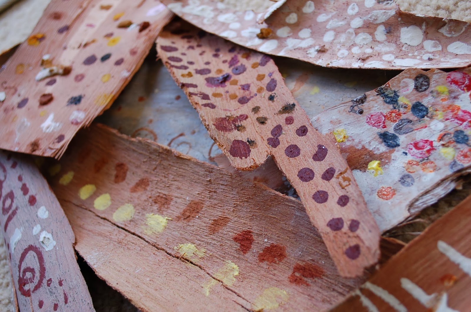 Sunnyside Art House: Aboriginal Painting and Making our own Paints