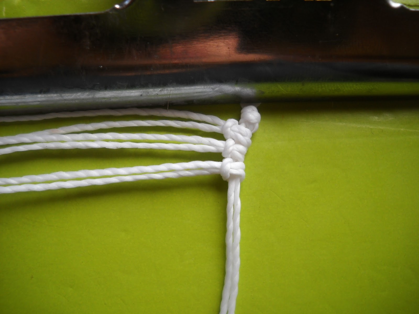 AYÜN MACRAMÉ: Aro sencillo de macramé (tutorial)