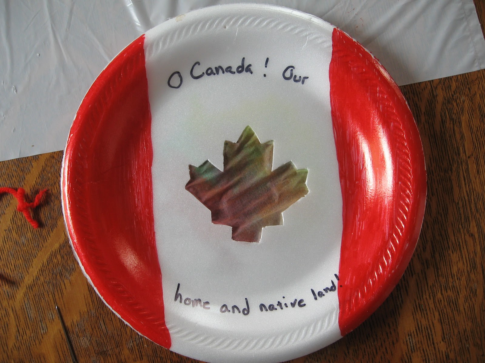 Almost Unschoolers: Canada Day Sun-Catcher Craft