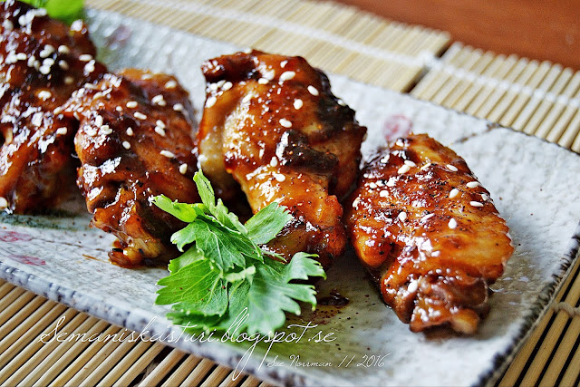 STICKY CARAMEL COCA-COLA CHICKEN WINGS ~ Swesia's Journey