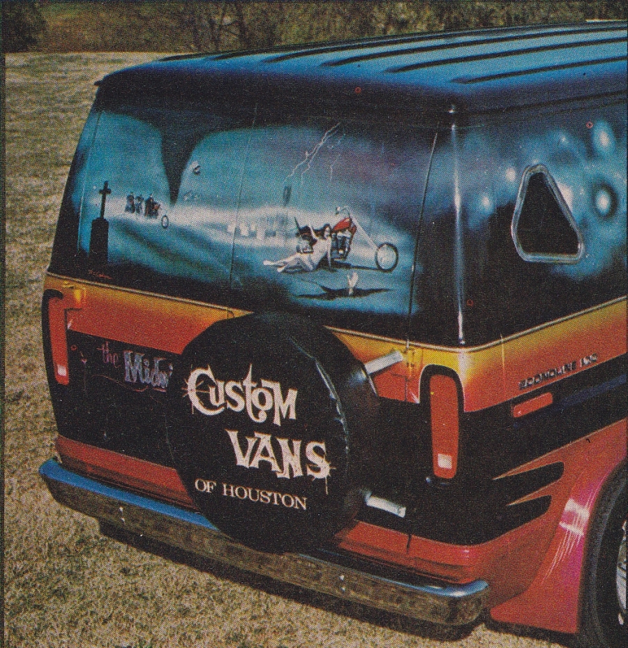 VANS LABRINTH: CUSTOM VANS of Houston