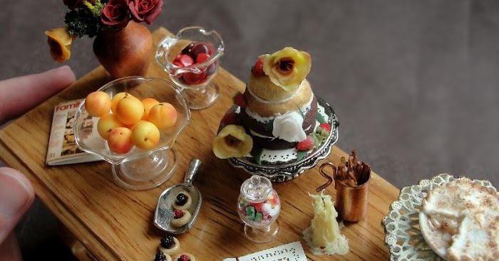 Makanan Miniatur yang Sesuai dengan Fingertip Anda