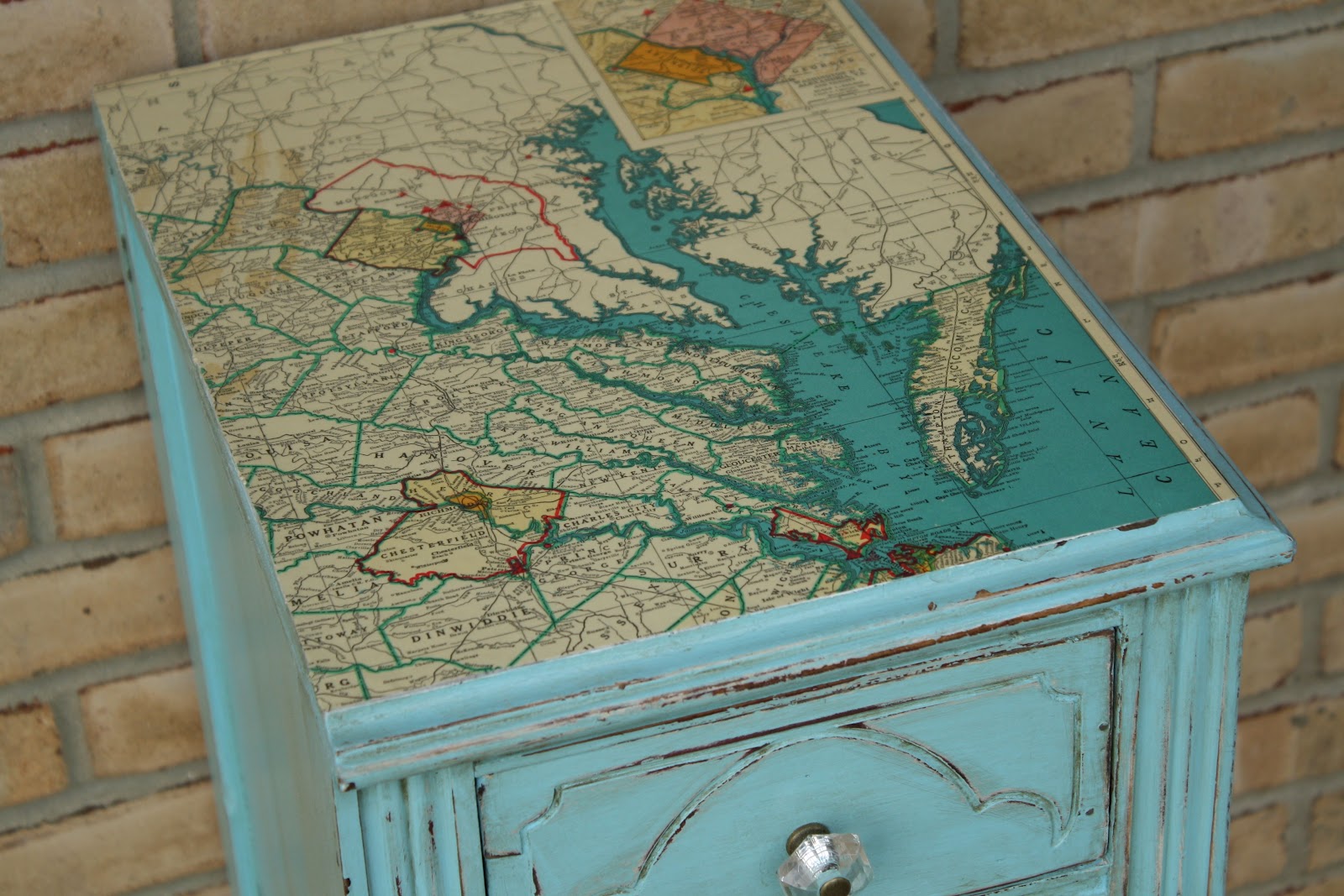 But Honestly 'em: Digging the map side table