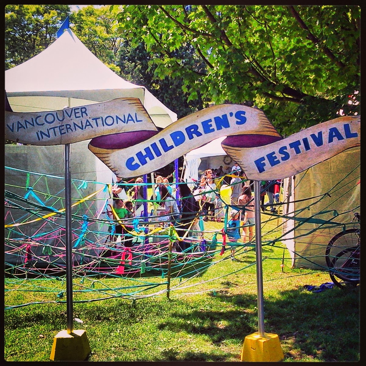 Della's Blogella: Vancouver Children's Festival