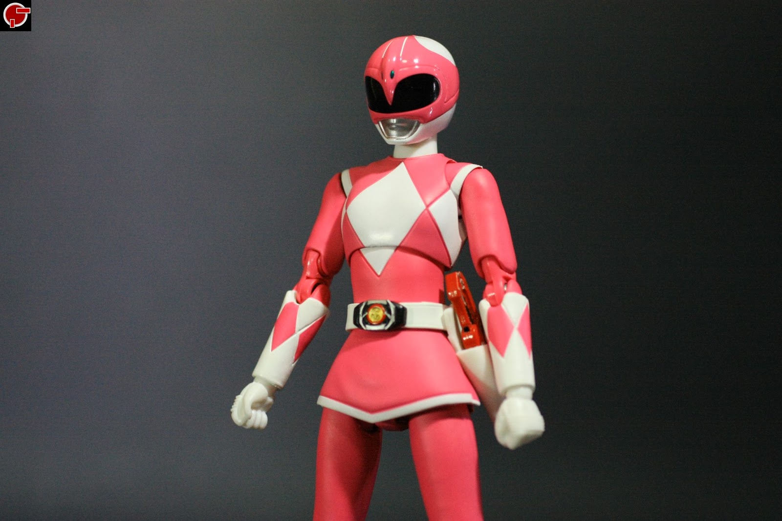 Firestarter's Blog: Toy Review: S.H. Figuarts Ptera Ranger (Pink Ranger)