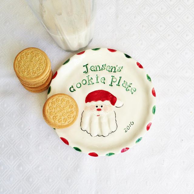 Santa Handprint Plate
