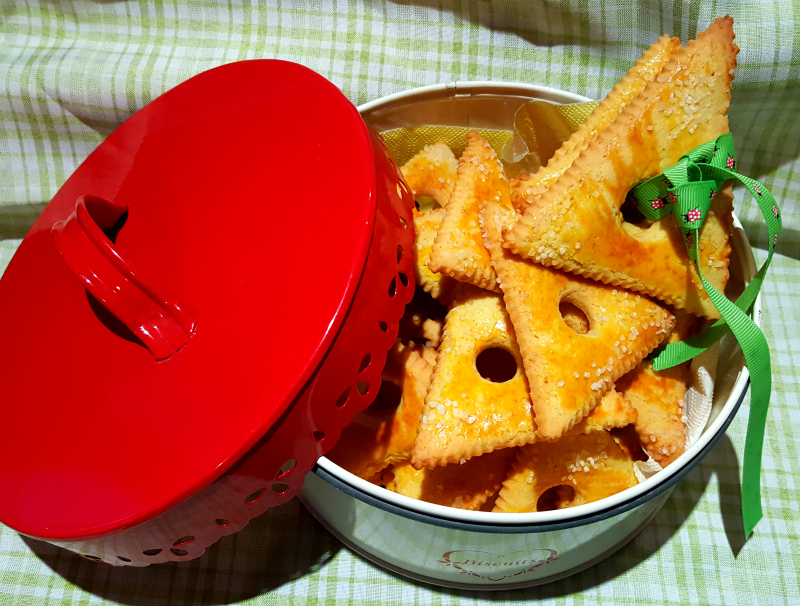 La cuisine & Claudine: Cornuelles