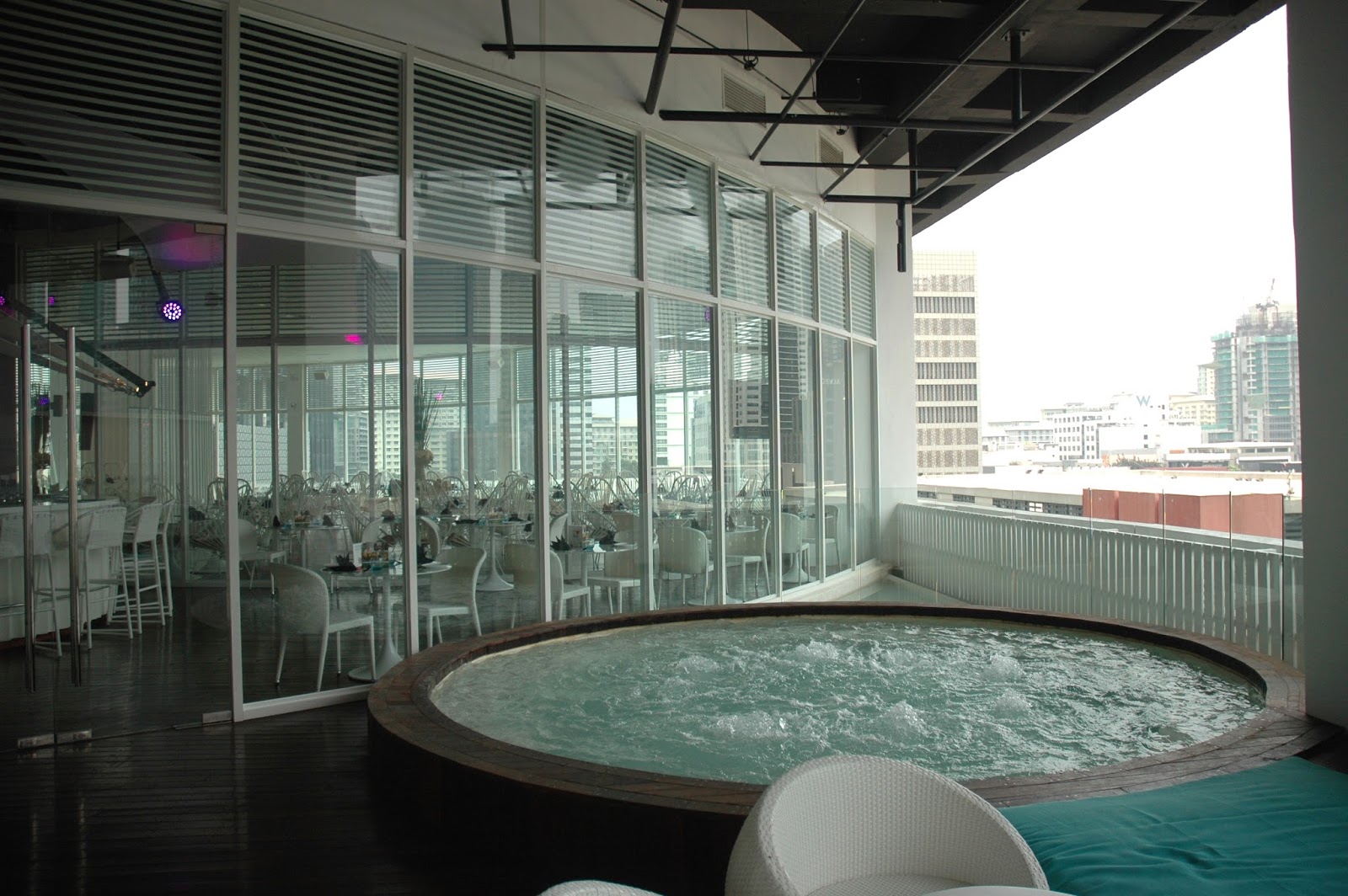 DUDE FOR FOOD: Lifestyle Dining + Unrivaled Entertainment at Ibiza ...