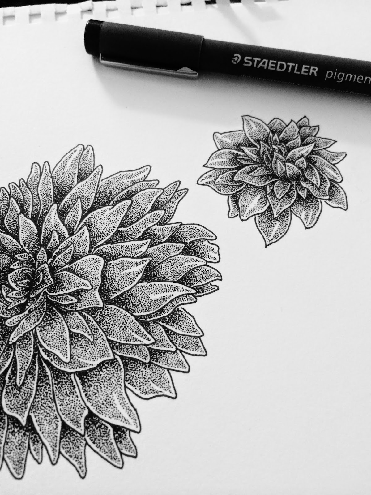 BRITTNEY SAVANNA: Dotwork Flower
