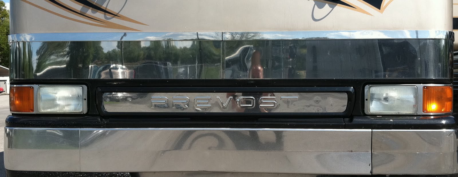 Busforsale.com: Prevost XL II Headlight upgrade kit now available