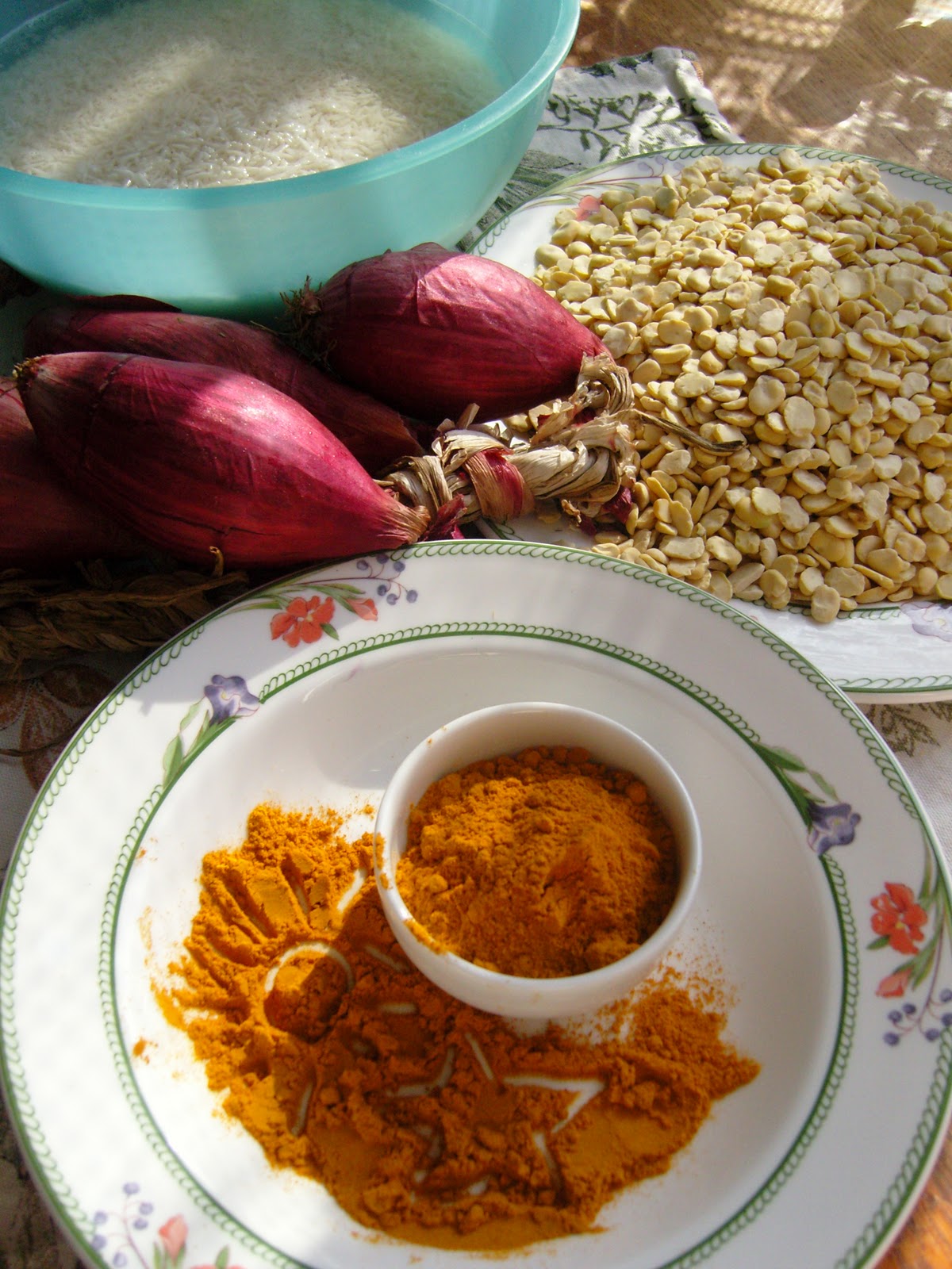 La mia cucina persiana: Riso Basmati con fave secche e curcuma "Dampokhtak"