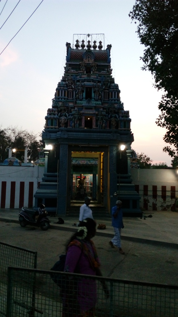 Tamilnadu Tourism: Thiruneetreshwarar Temple, Padiyanallur, Thiruvallur