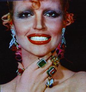 light color sound: Elke