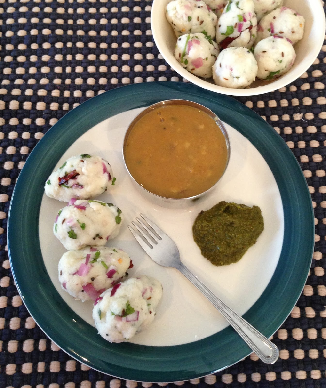 IDLY UPMA KOZHUKATTAI