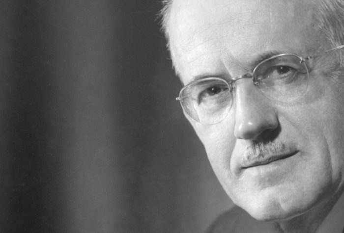 Wayne Nall Jr: Devotion #3 - The Knowledge of the Holy (A.W. Tozer)