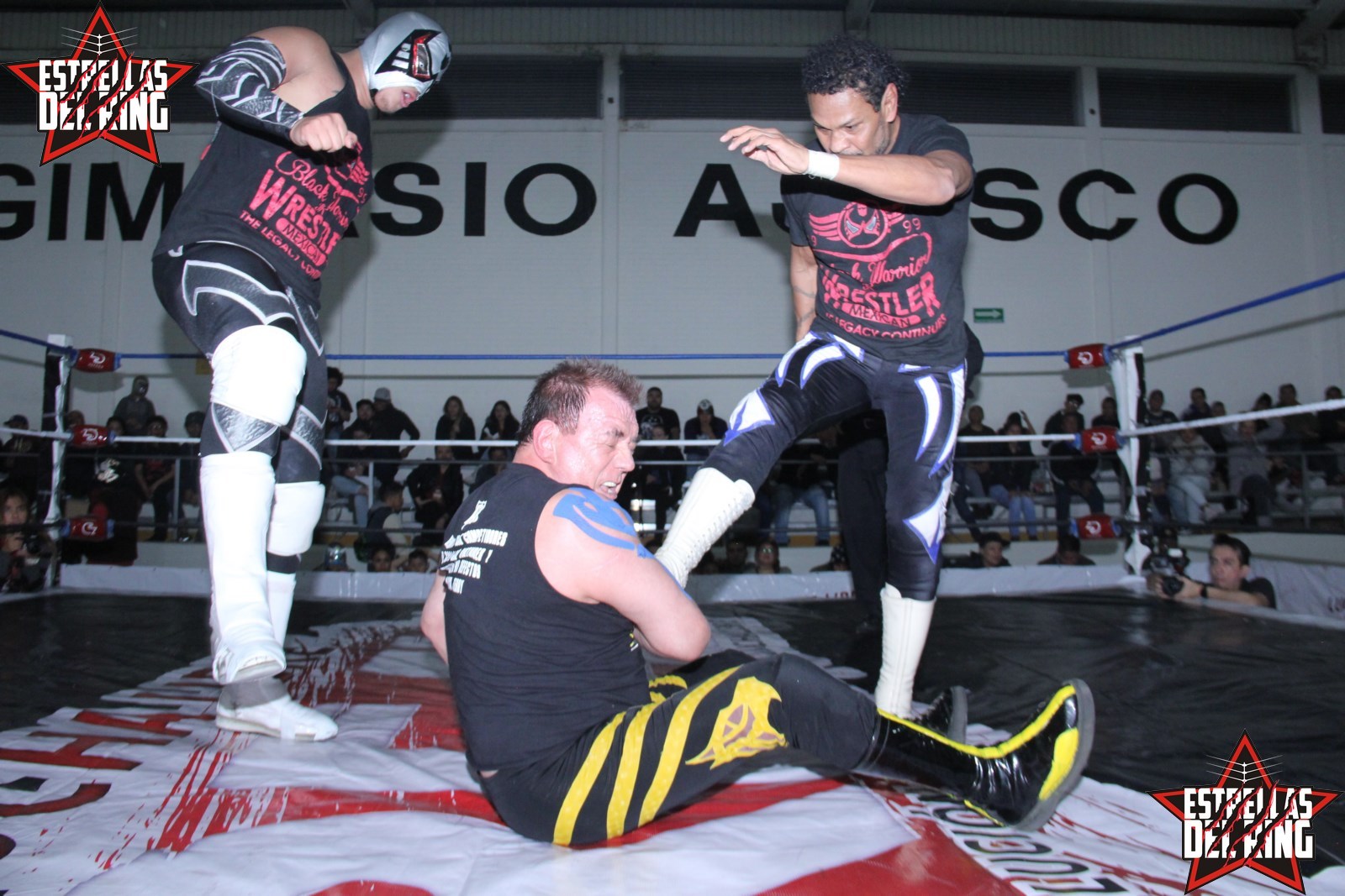 ESTRELLAS DEL RING.: Triunfo de Penta 0M y el Hijo de L.A Park en Lucha ...