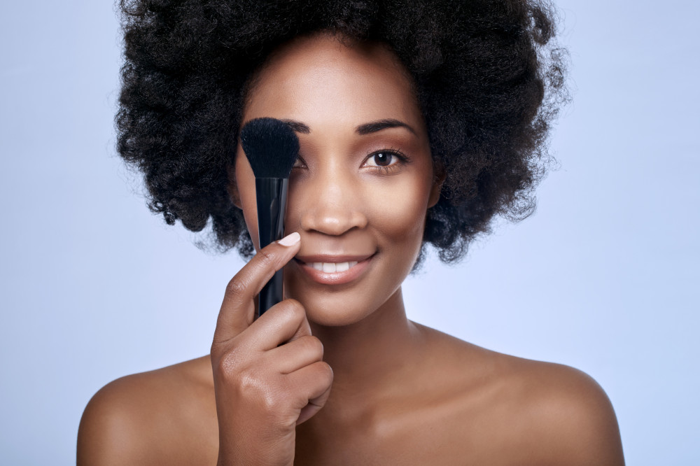 Toda Moderna: 10 tutoriais de makes para pele negra super fáceis