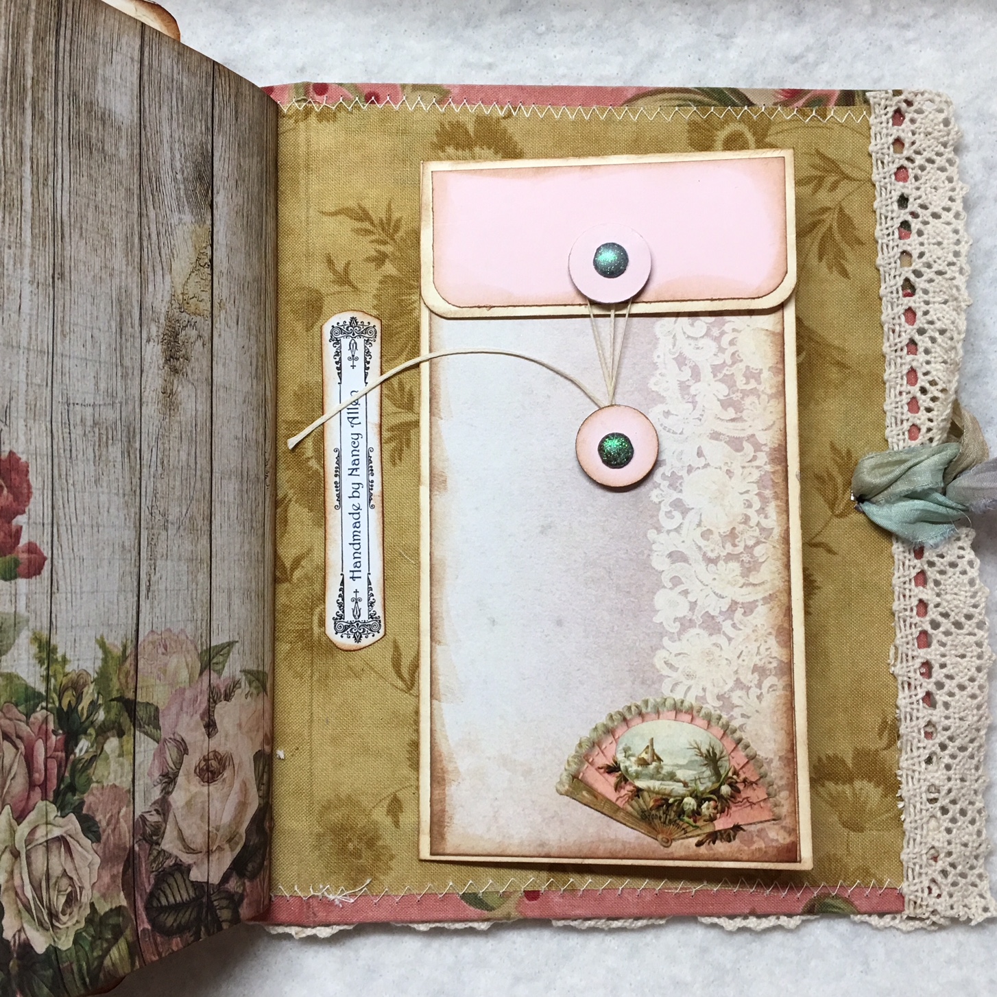 Bountiful Heirlooms: Shabby Chic Junk Journal