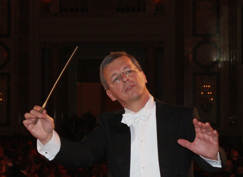 Mega Bacau: Concert Simfonic Extraordinar la Filarmonica 'Mihail Jora ...