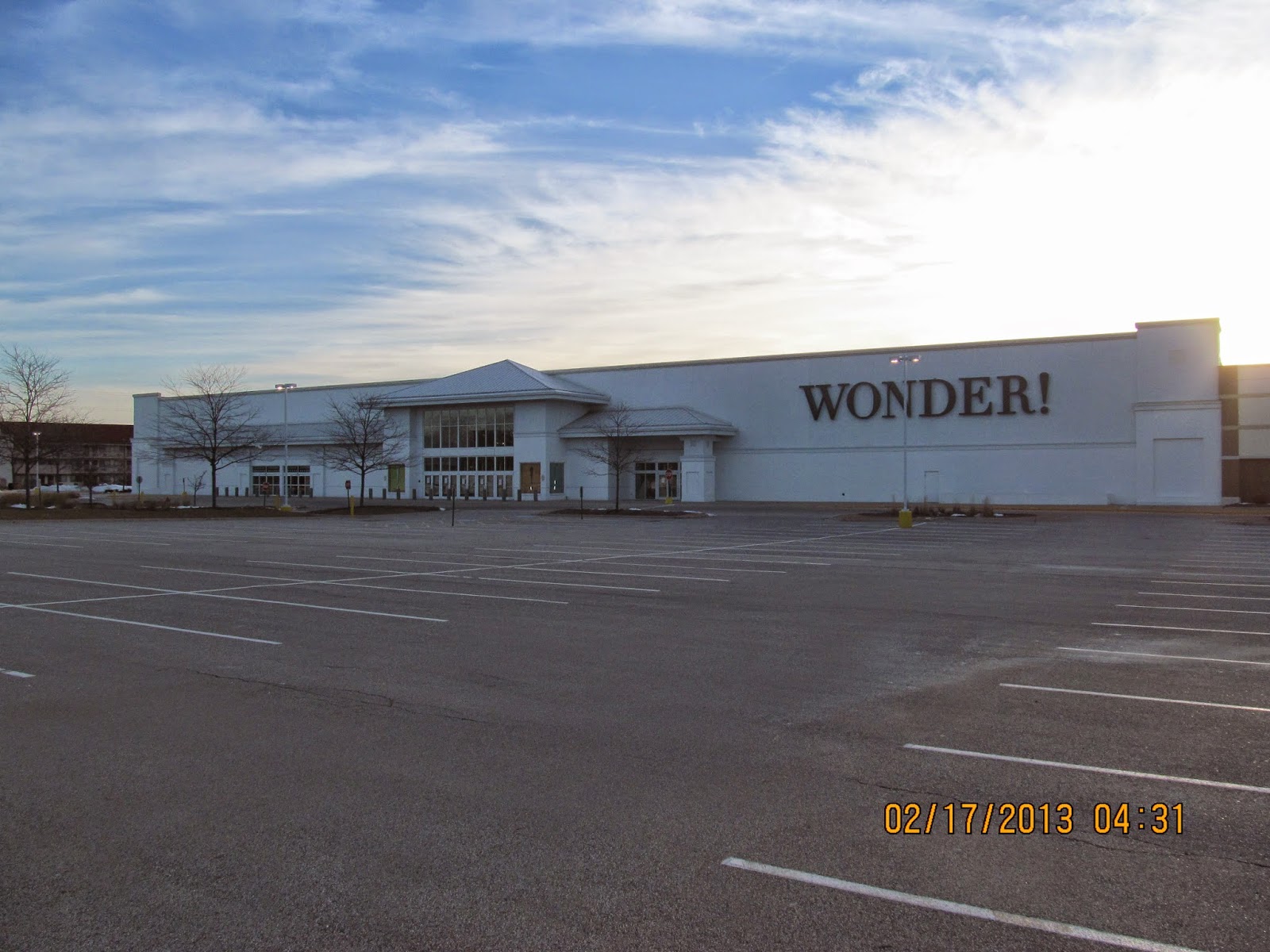 Trip to the Mall: Deerbrook Mall- (Deerfield, IL)