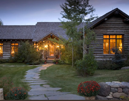 Casual Casa: Rustic & cozy architecture