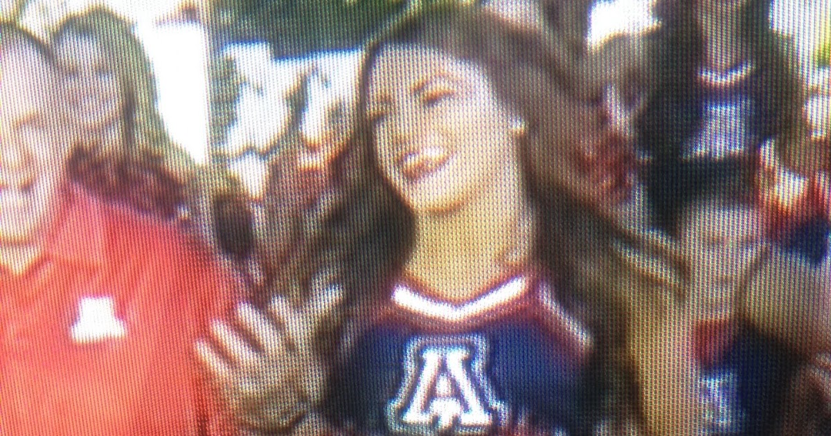 Messy Celebrity Polls: Raquel Rodriguez Arizona Cheerleader