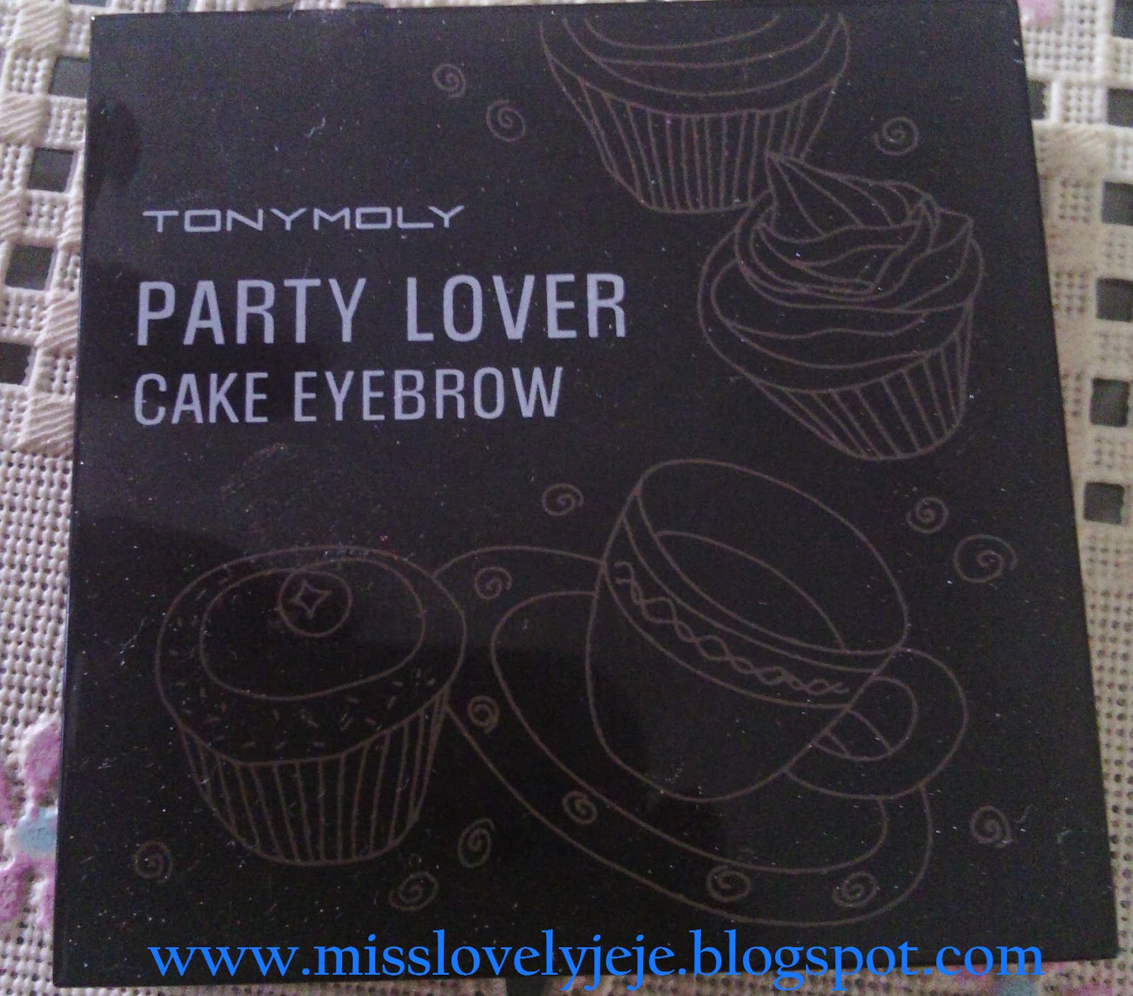 Review : Tony Moly Party Lover Cake Eyebrow | misslovelyjeje.blogspot.co.id