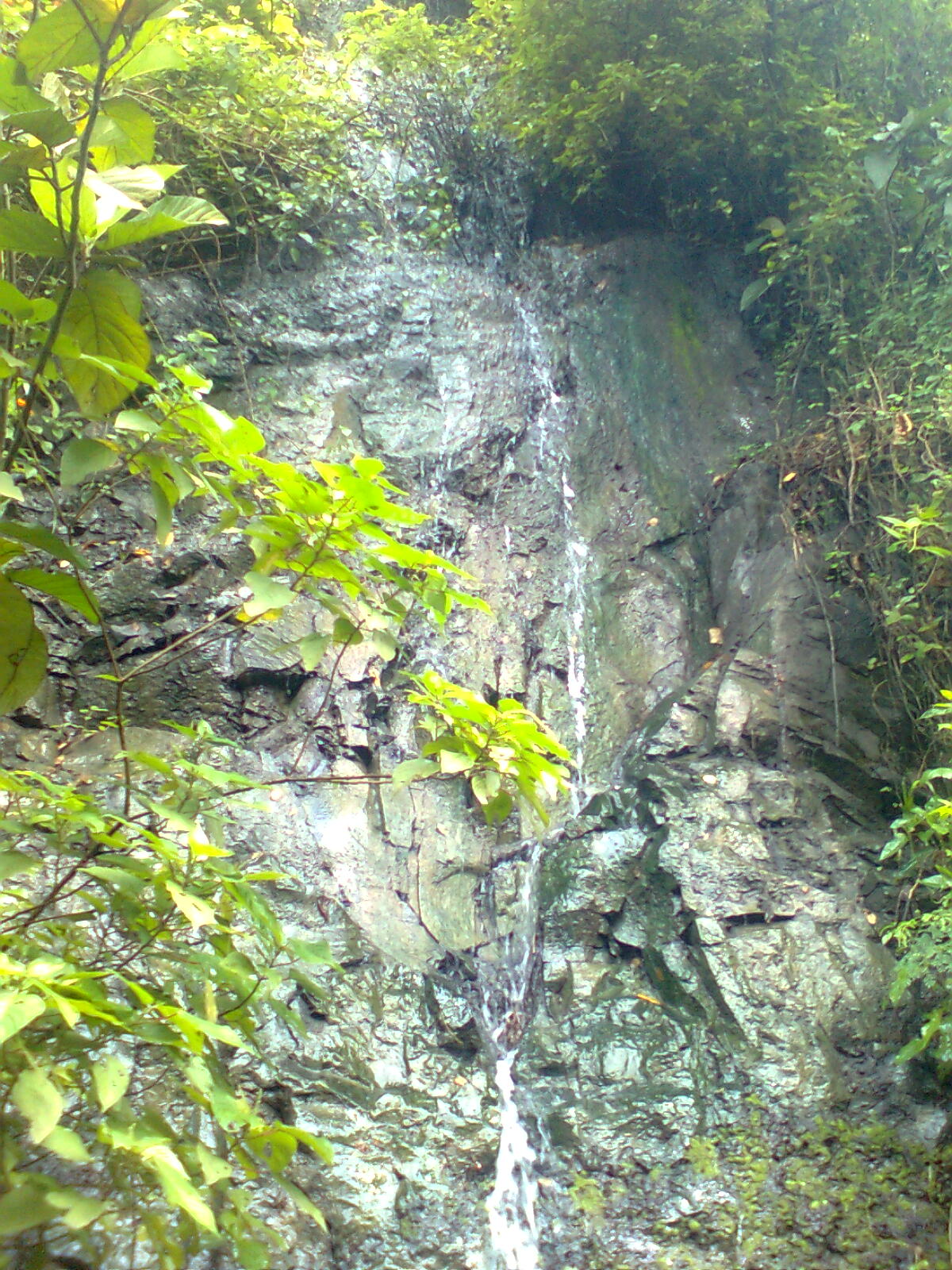 JorgeusBikers: Lake Caliraya and the Hydroelectric Dam