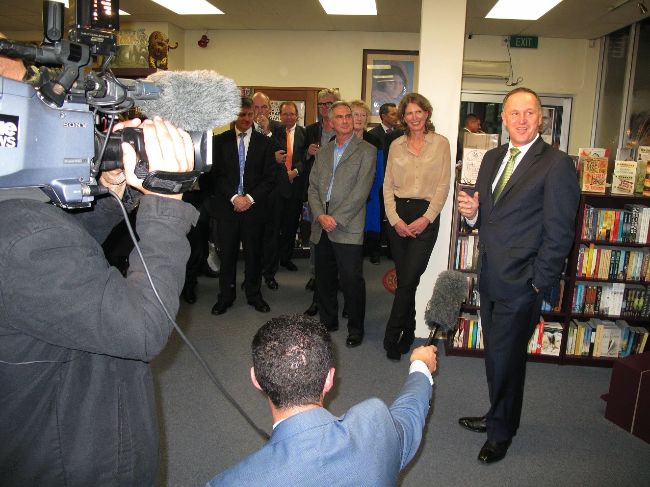 Beattie's Book Blog - unofficial homepage of the New Zealand book ...