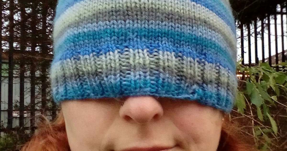 Knitting from the hip: I Totally Messed up a Hat