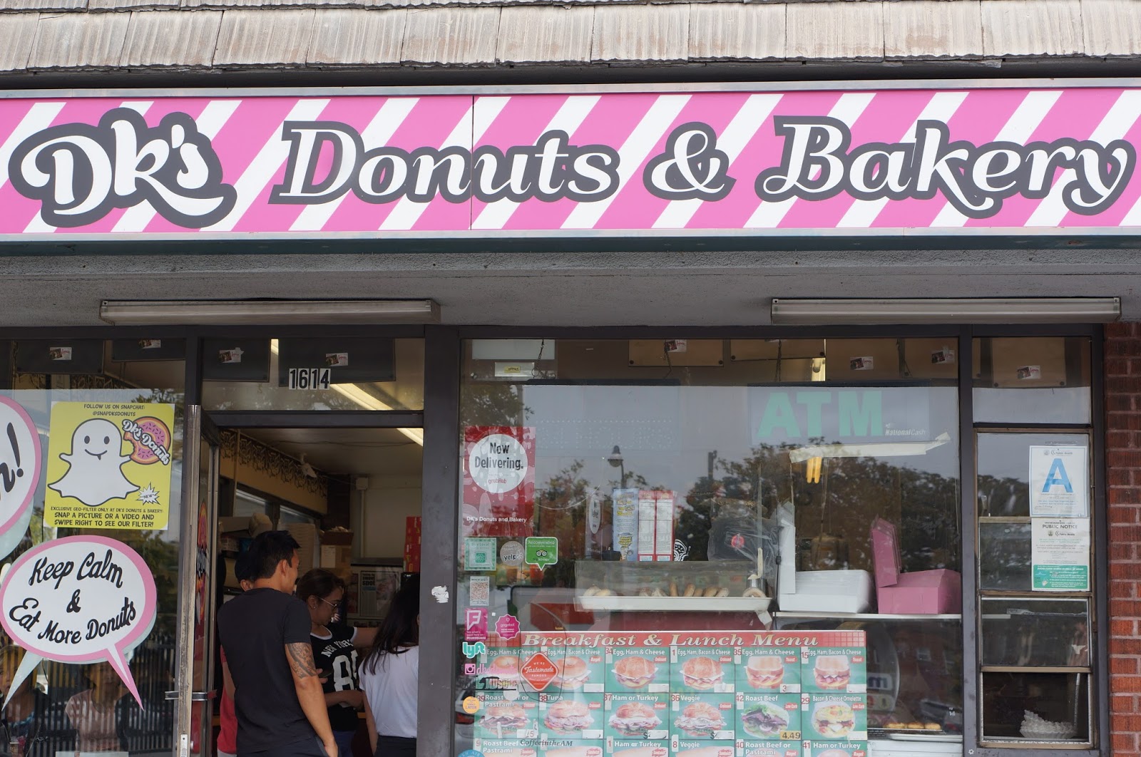 The Food Seeker: DK'S DONUTS (SANTA MONICA, CA)