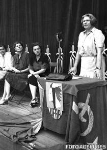 Un vallekano en Rumania / Un vallekan în România: El comunismo y la ...