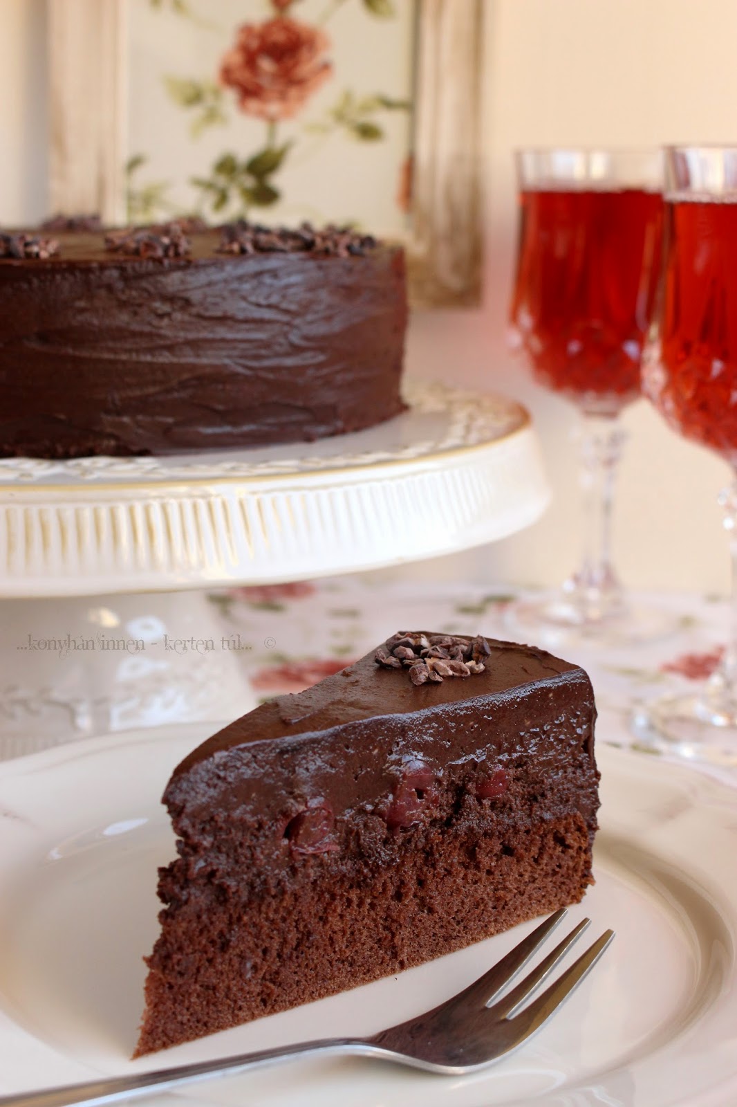 ...konyhán innen - kerten túl...: Lúdláb torta