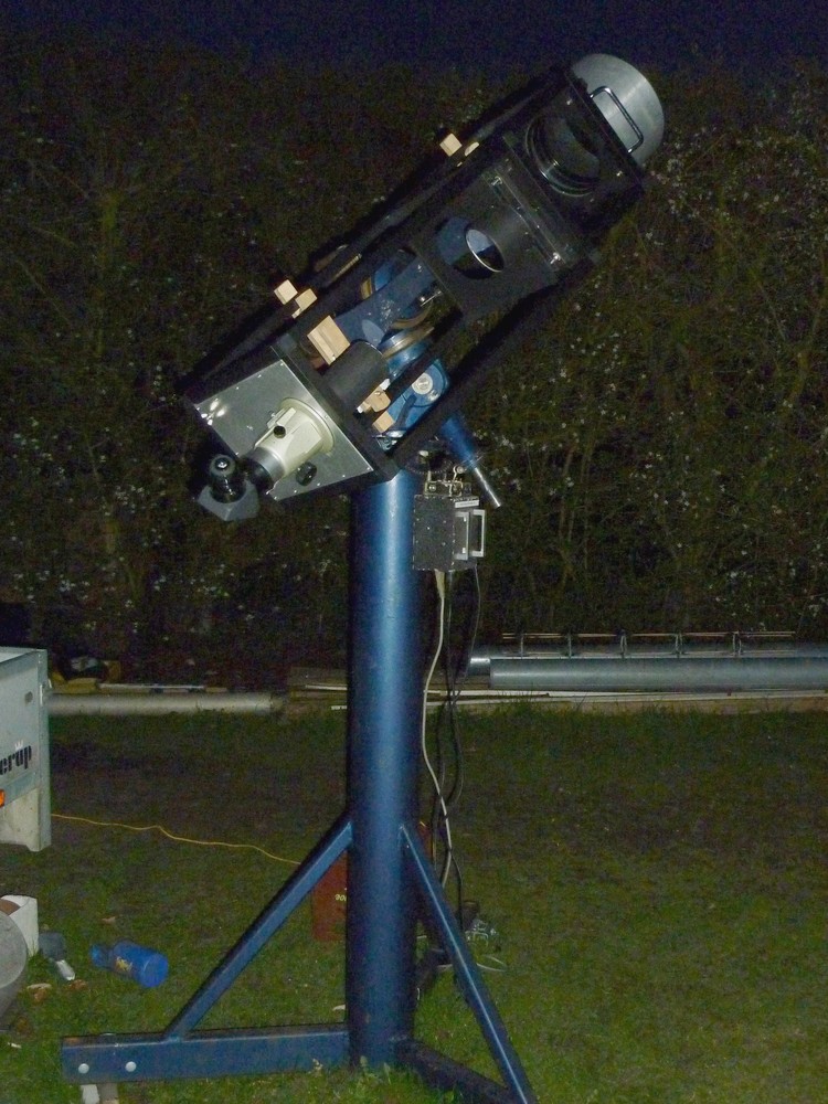 Fullerscopes Telescope Mountings: Jupiter and the full moon. 20th April.