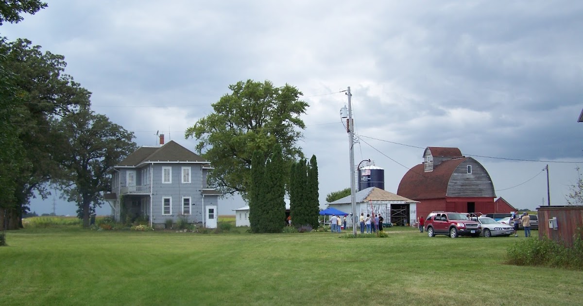 Genuine Faux Farm: Ghost of May Past