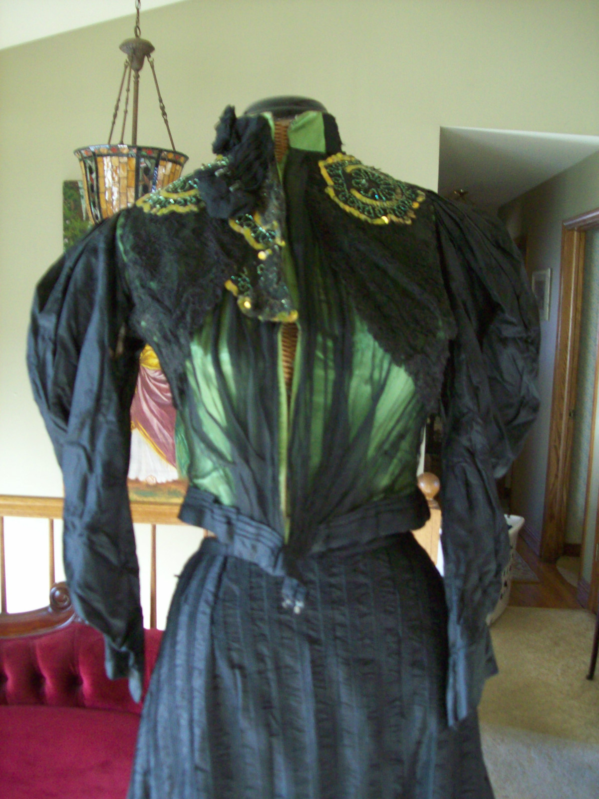 All The Pretty Dresses: Green Bodice with Black Lace Dress