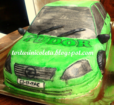 Torturi personalizate si ornamente comestibile in Dej: Tort "Opel Astra ...