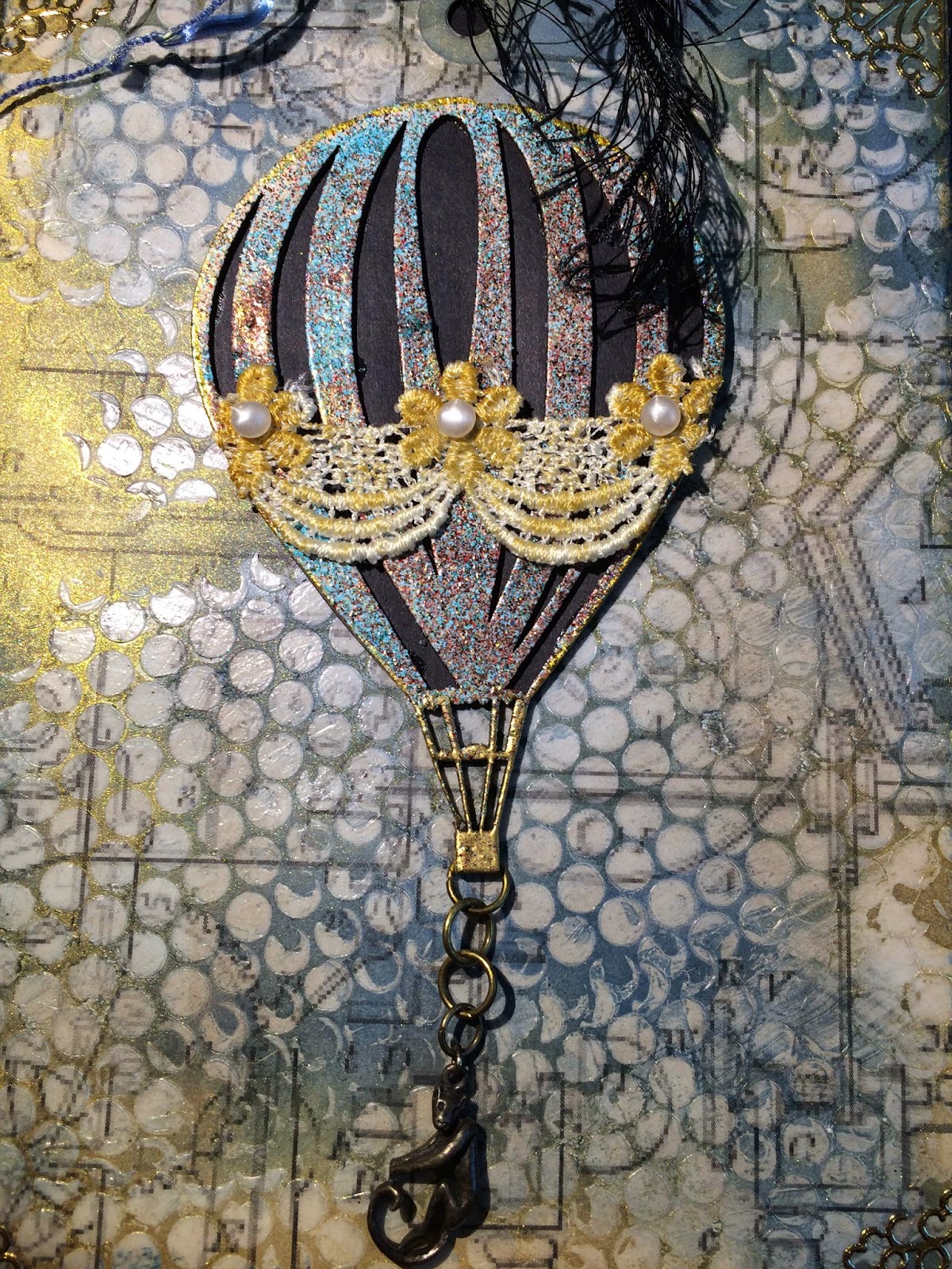Leaky Shed Studio Hot Air Balloon Project By Altered Pages Designer Stephanie Siatta leaky-shed-studio-hot-air-balloon-project-by-altered-pages-designer-stephanie-siatta