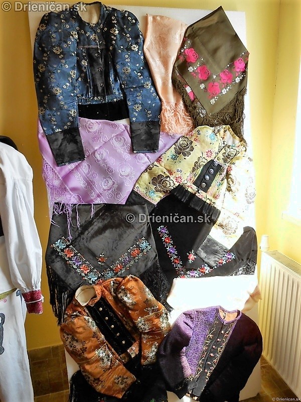 FolkCostume&Embroidery: Overview of the costumes of the Lemkos / Rusyns ...