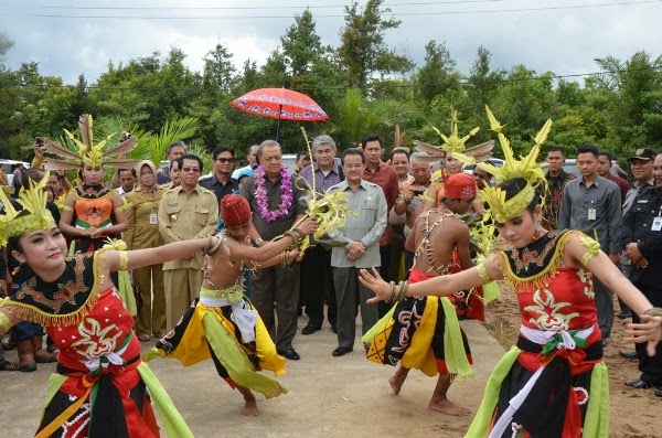 Asal Usul Tari Wadian Amun Rahu Asal Kalimantan Tengah | Macam-Macam ...