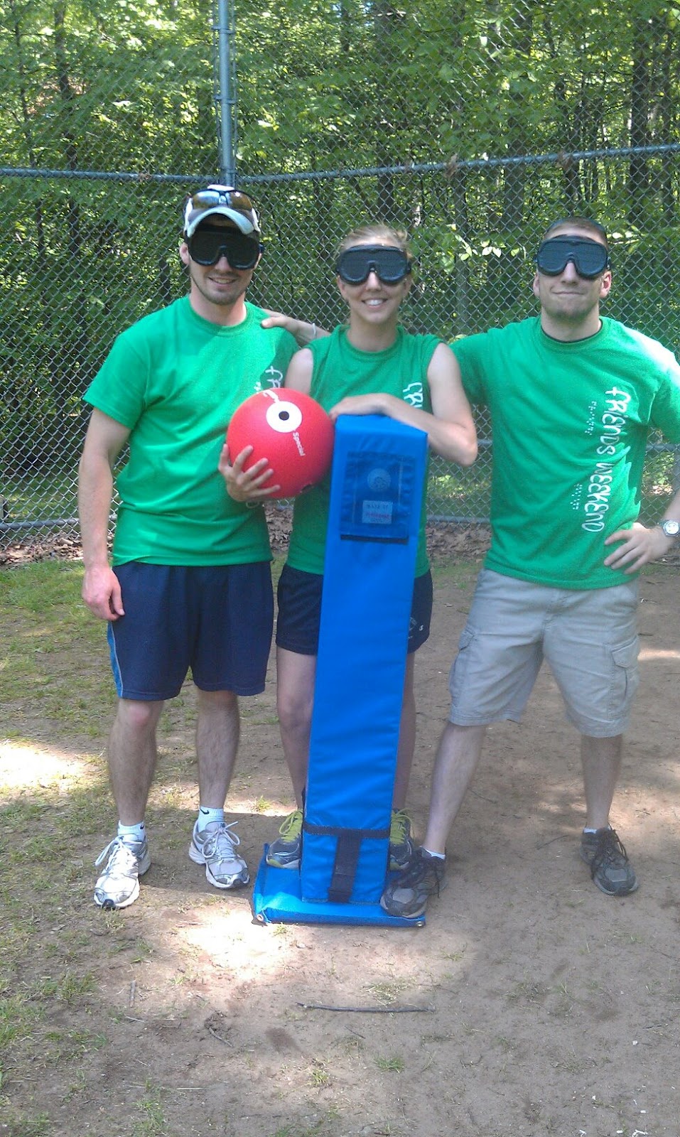 the independent little bee...: Beep Kickball!!