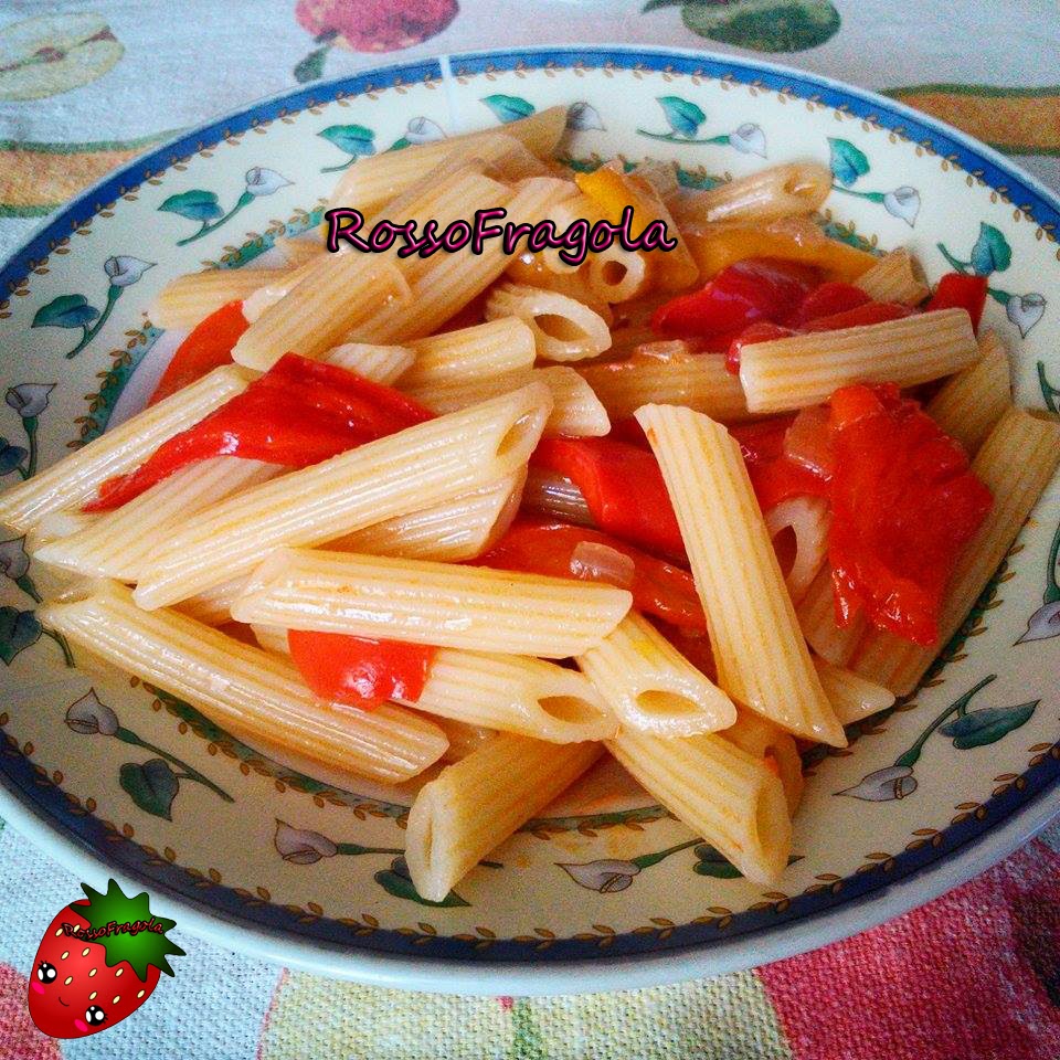 RossoFragola: "Pasta con i peperoni"