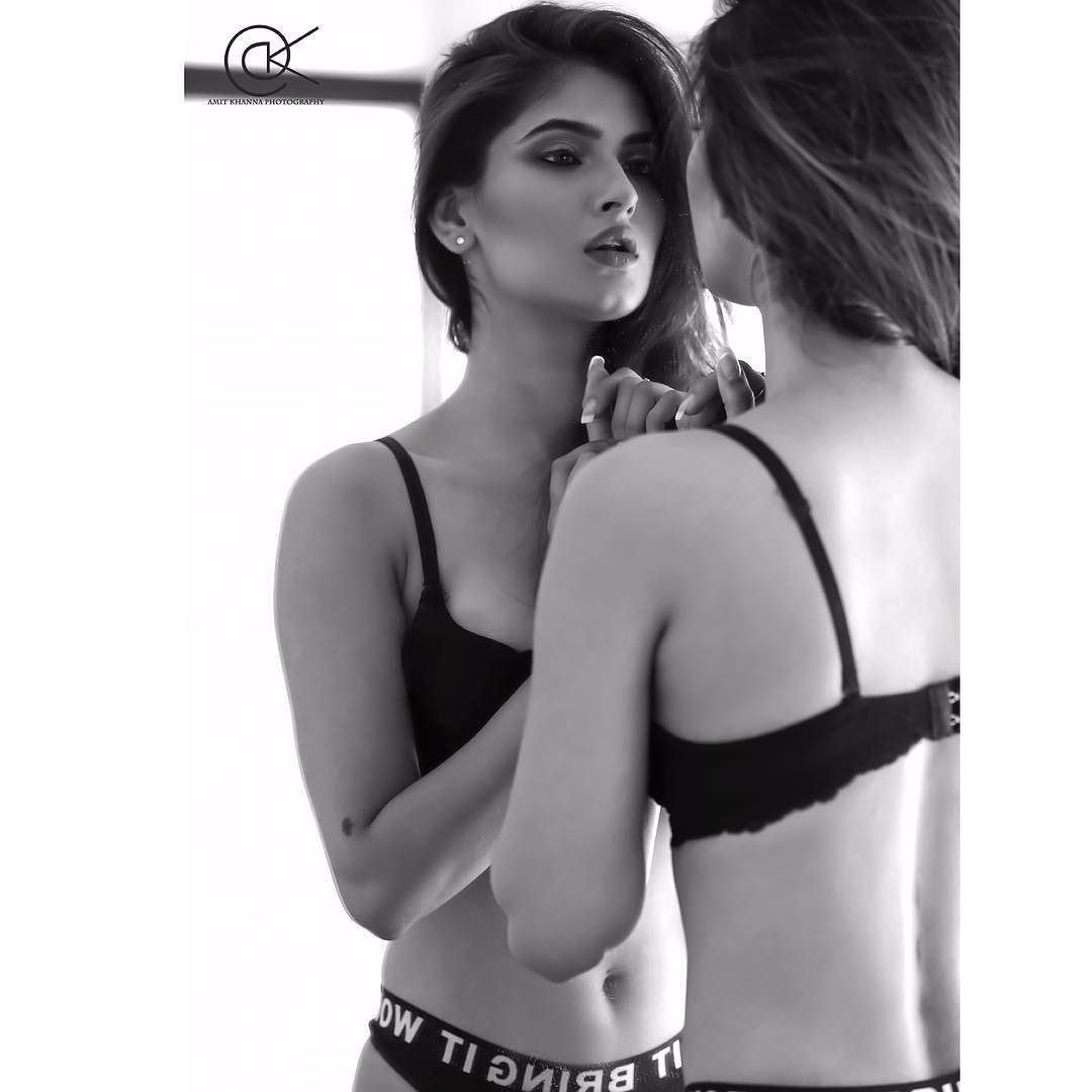 Karishma Sharma's Bold in New Photoshoot - First Show Review
