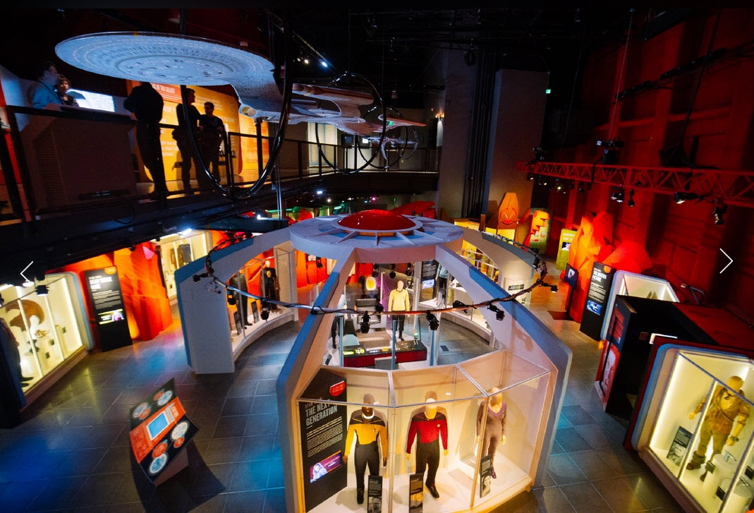 Star Trek Prop, Costume & Auction Authority: The "Star Trek: Exploring ...