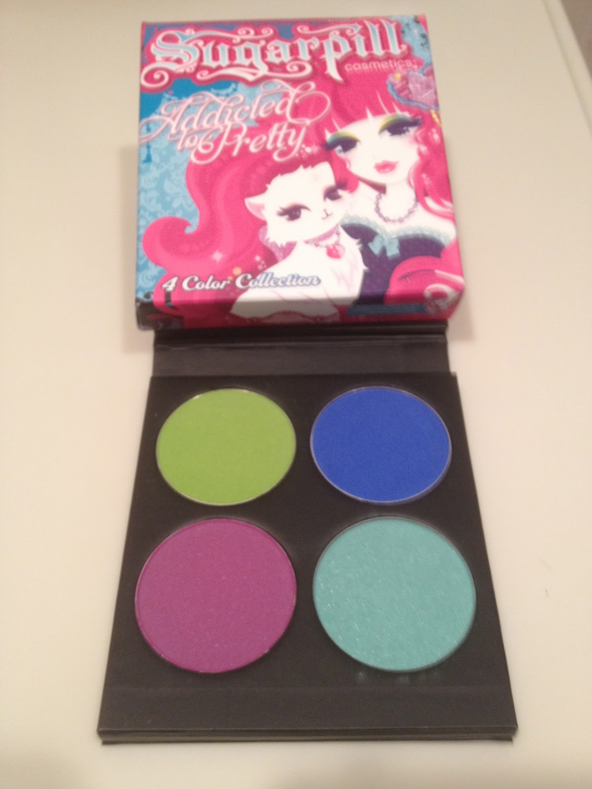 Booyah Beauty: Sugarpill Heart Breaker Quad Wraps Up "Heart Series"