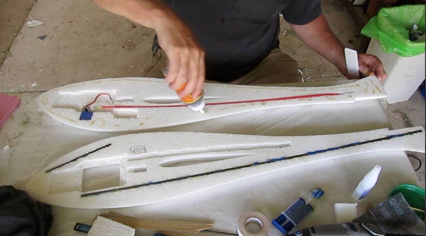 Newton Airlines: Le Fish build